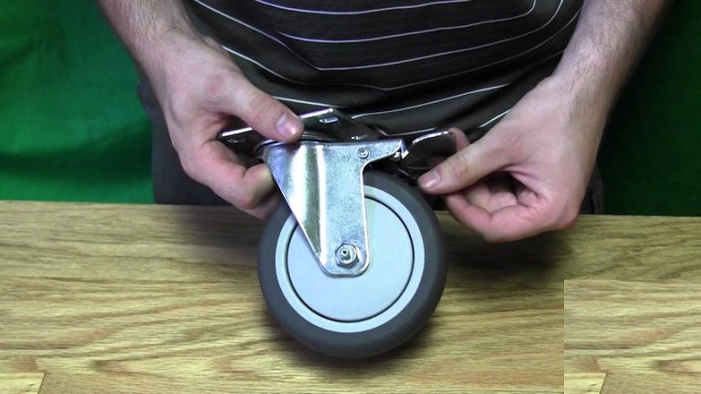 Locking a Swivel Caster: Facts and Ways on How To Do It - Trends Magazine